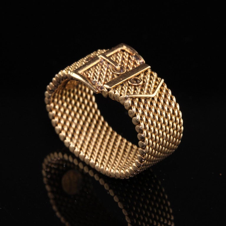 Vintage Retro 18K Yellow Gold Mesh Flexible Buckle Ring For Sale at 1stDibs