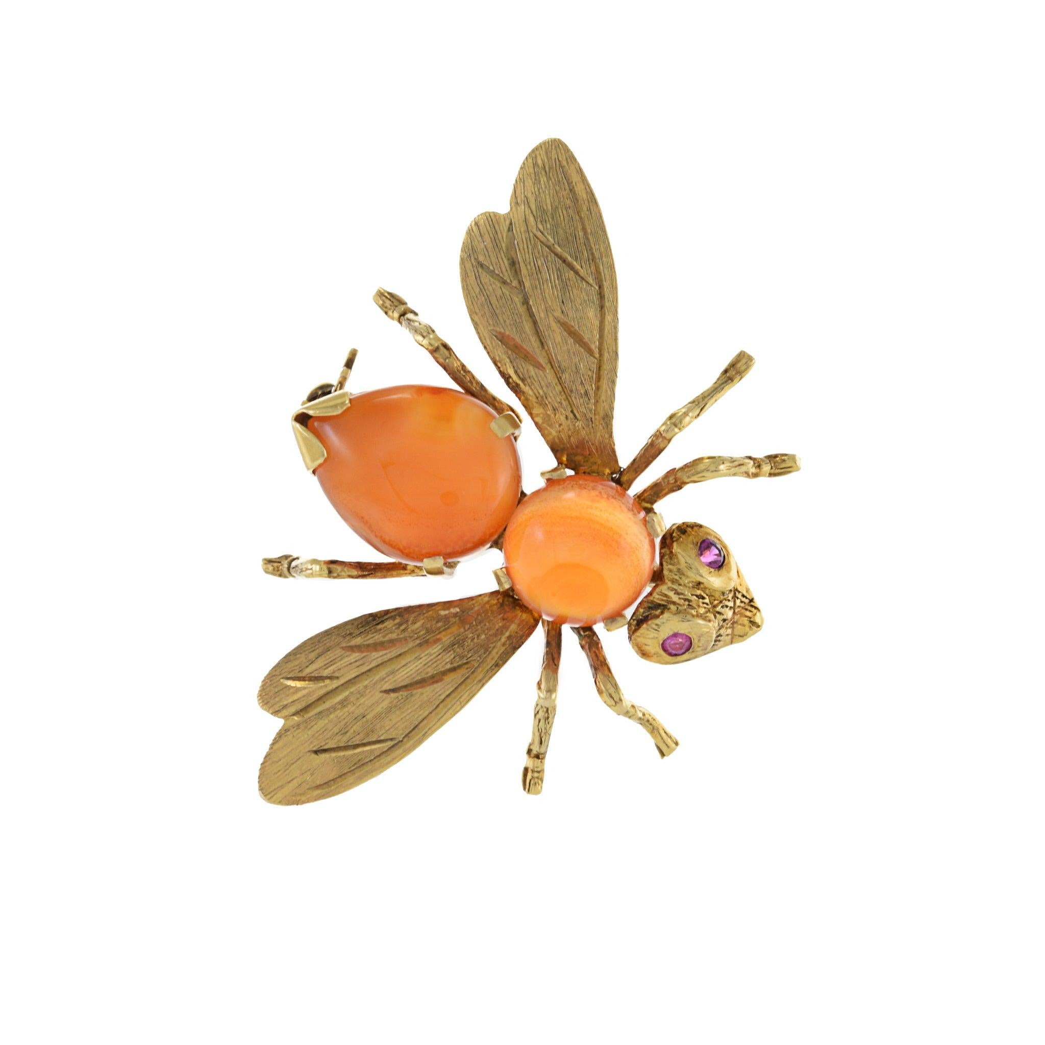 Vintage Retro Era 14KT Yellow Gold Cornelian And Ruby Fly Lapel Pin For ...