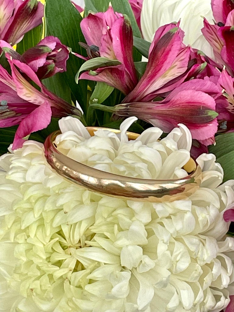 Vintage Riker Brothers 14 Karat Yellow Gold Bangle Bracelet For Sale at ...