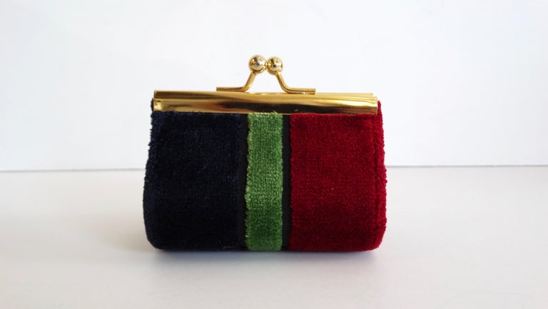 Vintage Roberta Di Camerino Velvet Coin Purse at 1stDibs | roberta purse