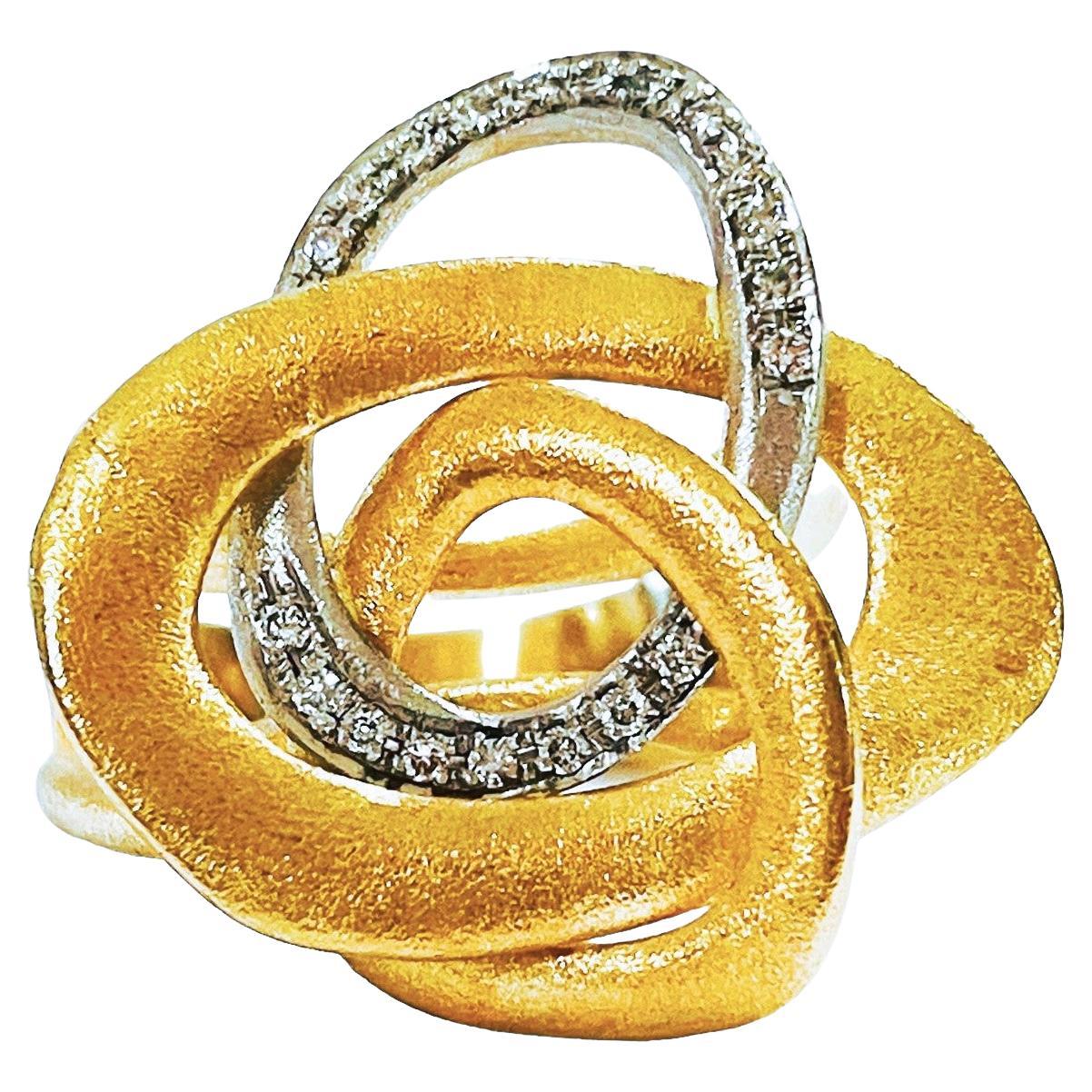 ROBERTO COIN Diamond Cobra White Gold Ring at 1stDibs