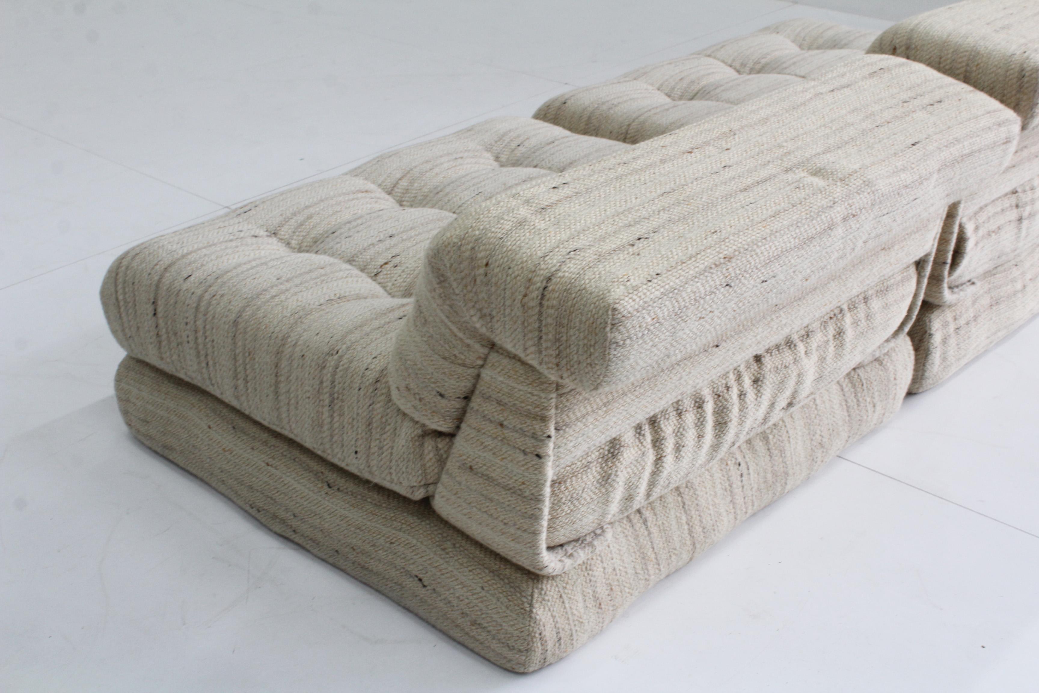 Vintage Roche Bobois Mah Jong sofa linen 6 pieces design by Hans Hopfer ...