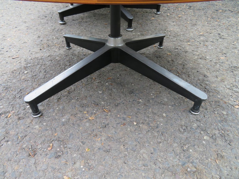 Vintage Rosewood Charles Eames 670 Lounge Chair and 671 Ottoman for ...