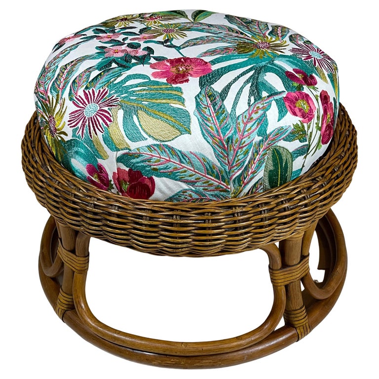 Tabouret rond vintage en bambou de style tropical - En vente sur 1stDibs