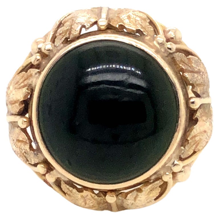 Vintage Round Black Jade Ring with Leaf Design, 14k Yellow Gold For ...