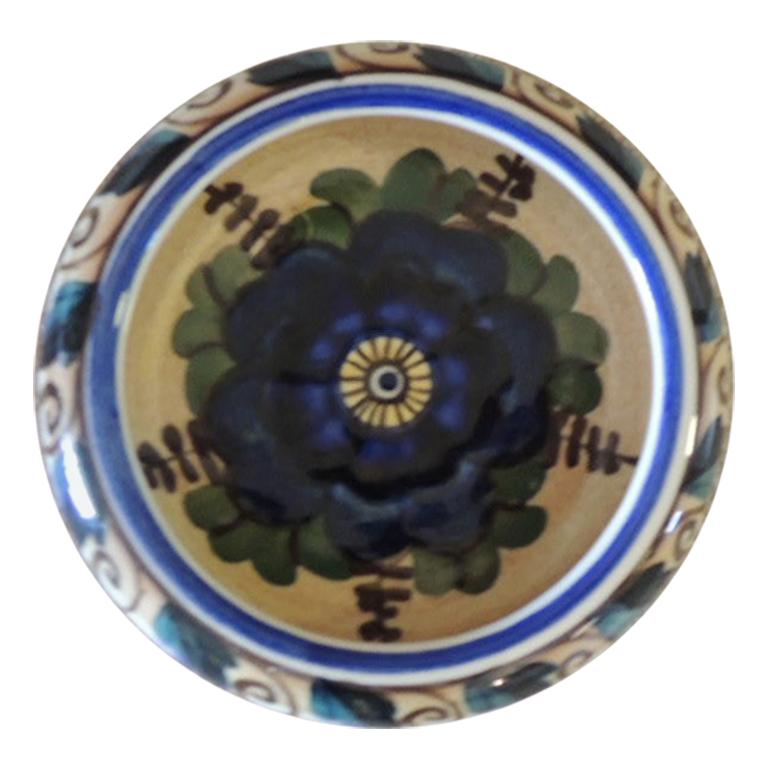 Small Delft Round Blue and White Ashtray For Sale at 1stDibs