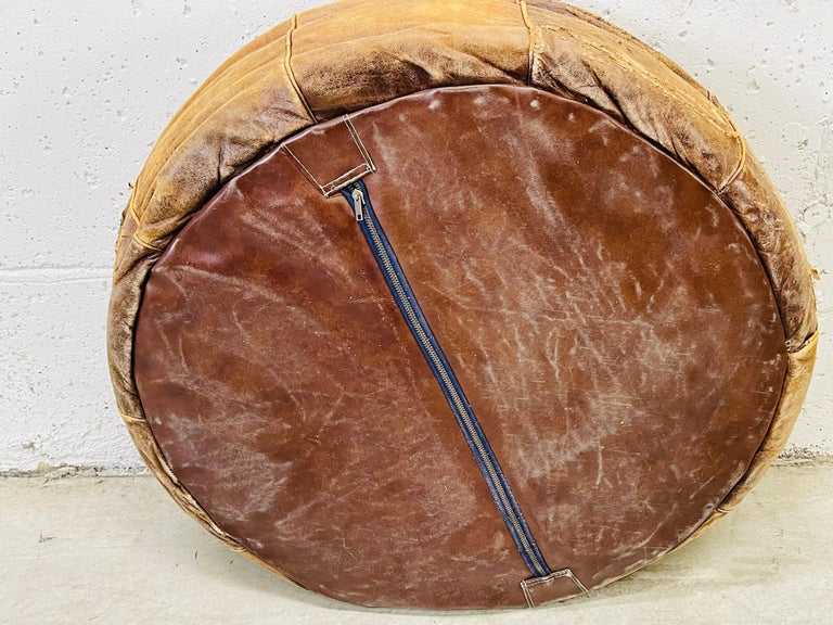 Vintage Round Distressed Leather Hassock For Sale at 1stDibs