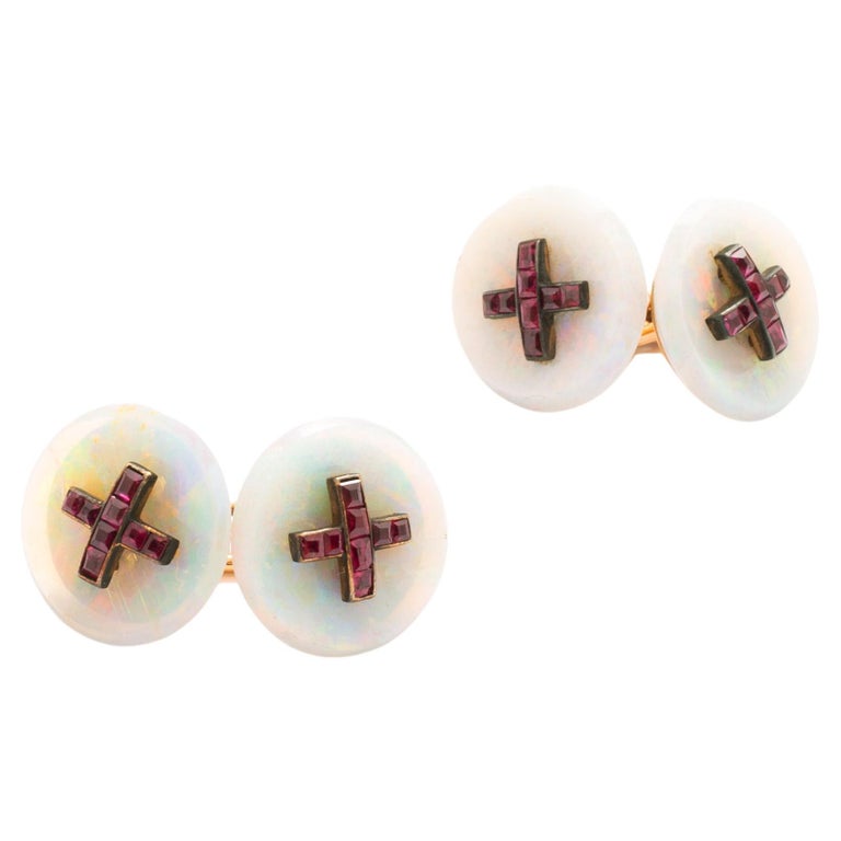 Vintage Ruby and Gold Cufflinks For Sale at 1stDibs