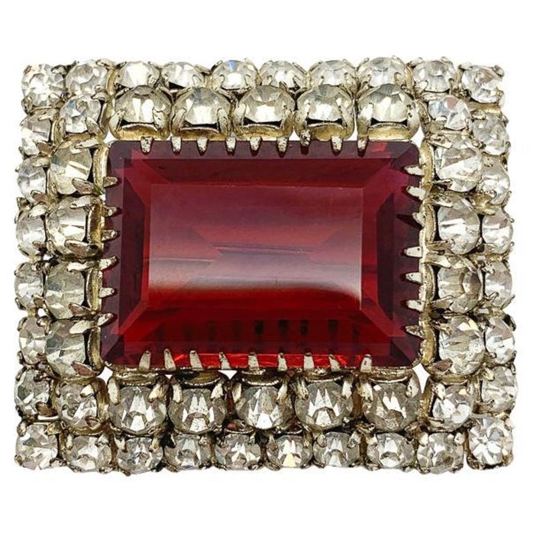 vintage ruby paste glass brooch 1940s For Sale at 1stDibs