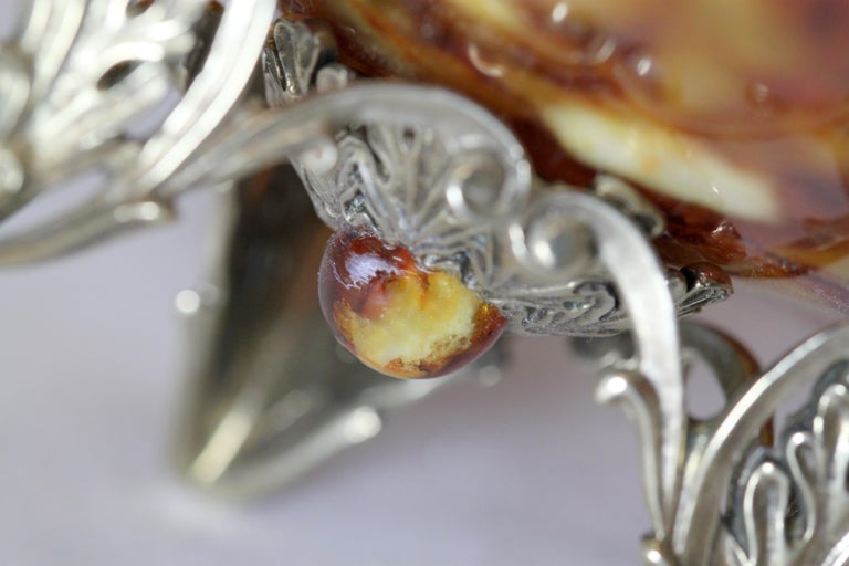 Russische Tazza aus Silber und Bernstein, ca. 1990er Jahre im Angebot ...