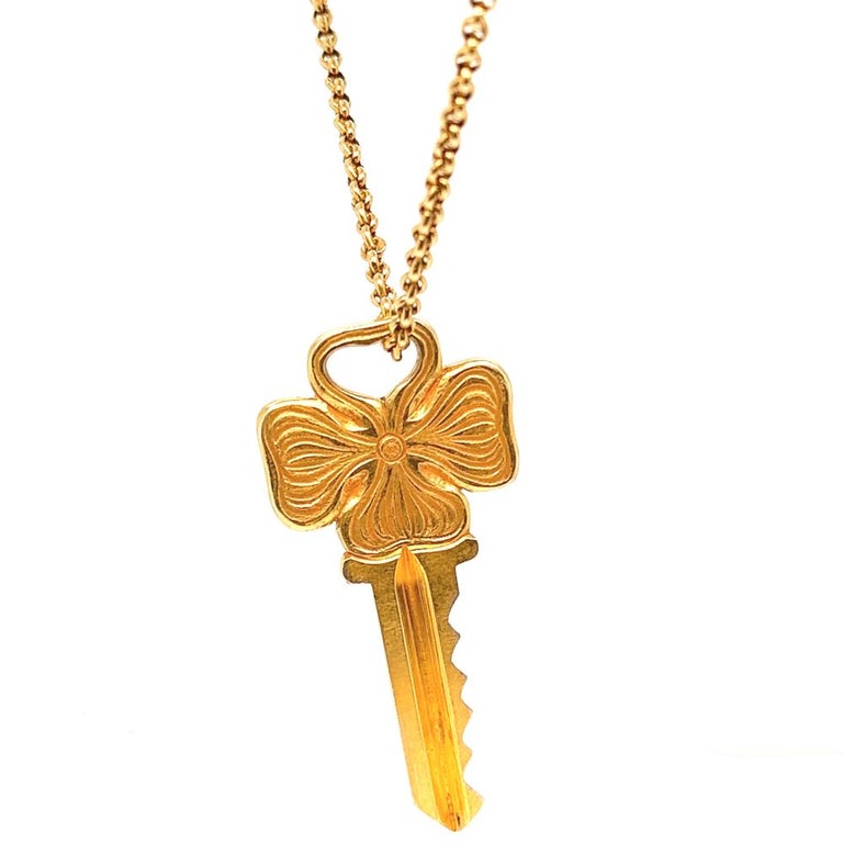 Vintage Sapphire 14 Karat Yellow Gold Key Cable Chain Necklace For Sale ...