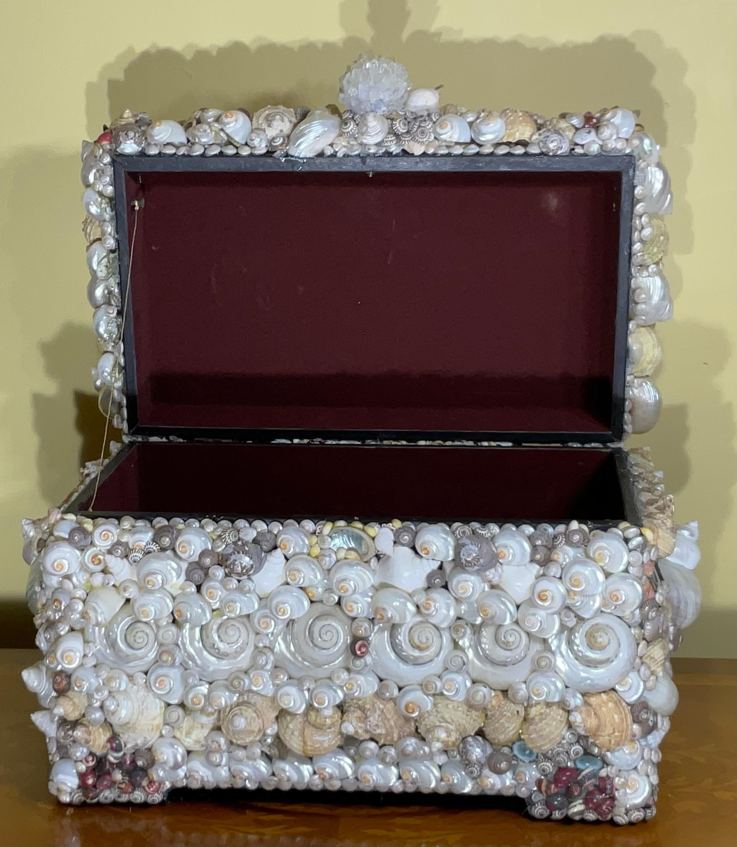Vintage Seashells Box For Sale at 1stDibs