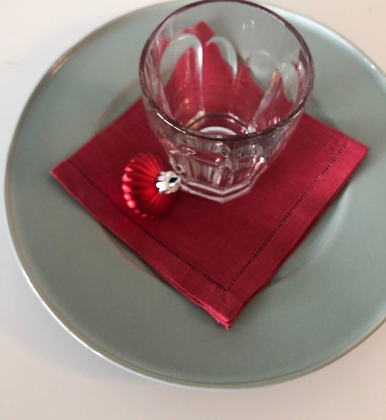Vintage Set of '4' Red Cocktail Linen Napkins For Sale at 1stDibs