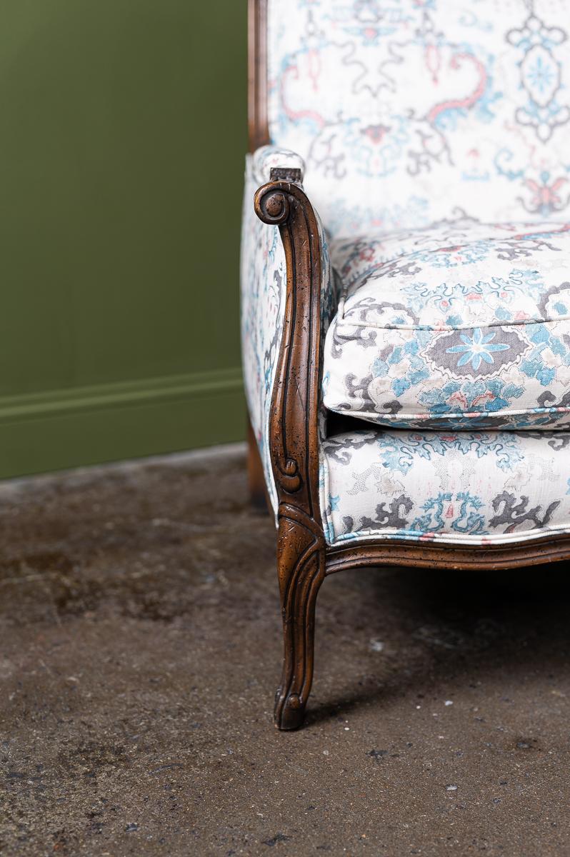 Vintage Sette in Printed Upholstery For Sale at 1stDibs