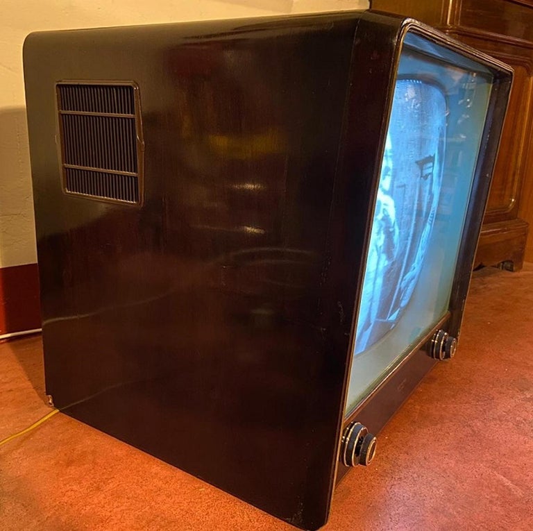 Vintage Siemens Television Set, Model 2207, 1957 at 1stDibs