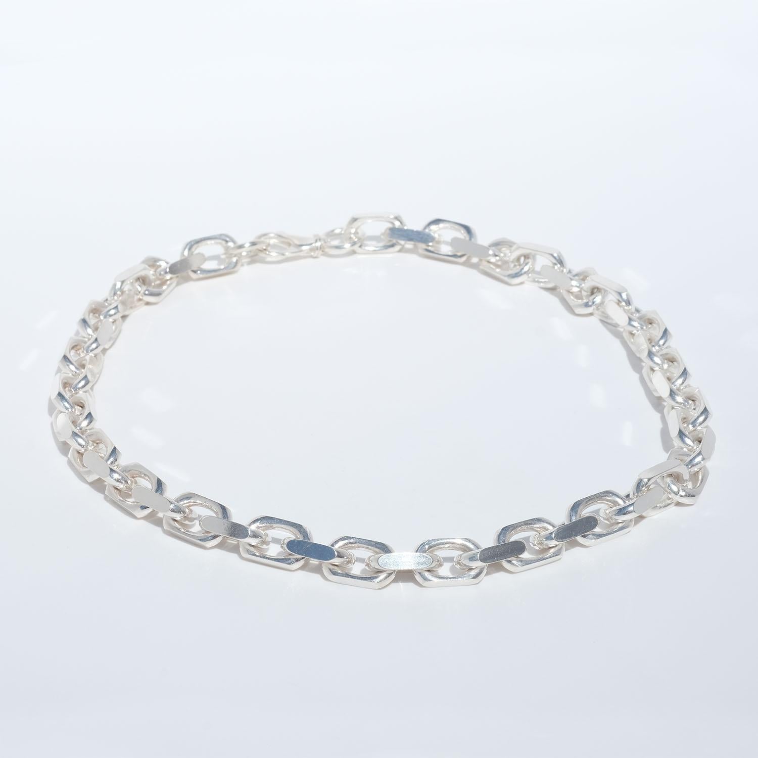 Vintage Silver Anchor Chain Necklace For Sale at 1stDibs