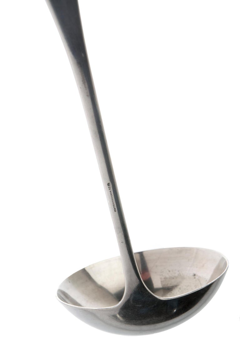 Vintage Silverplate Ladle / Shell and Monogram B For Sale at 1stDibs