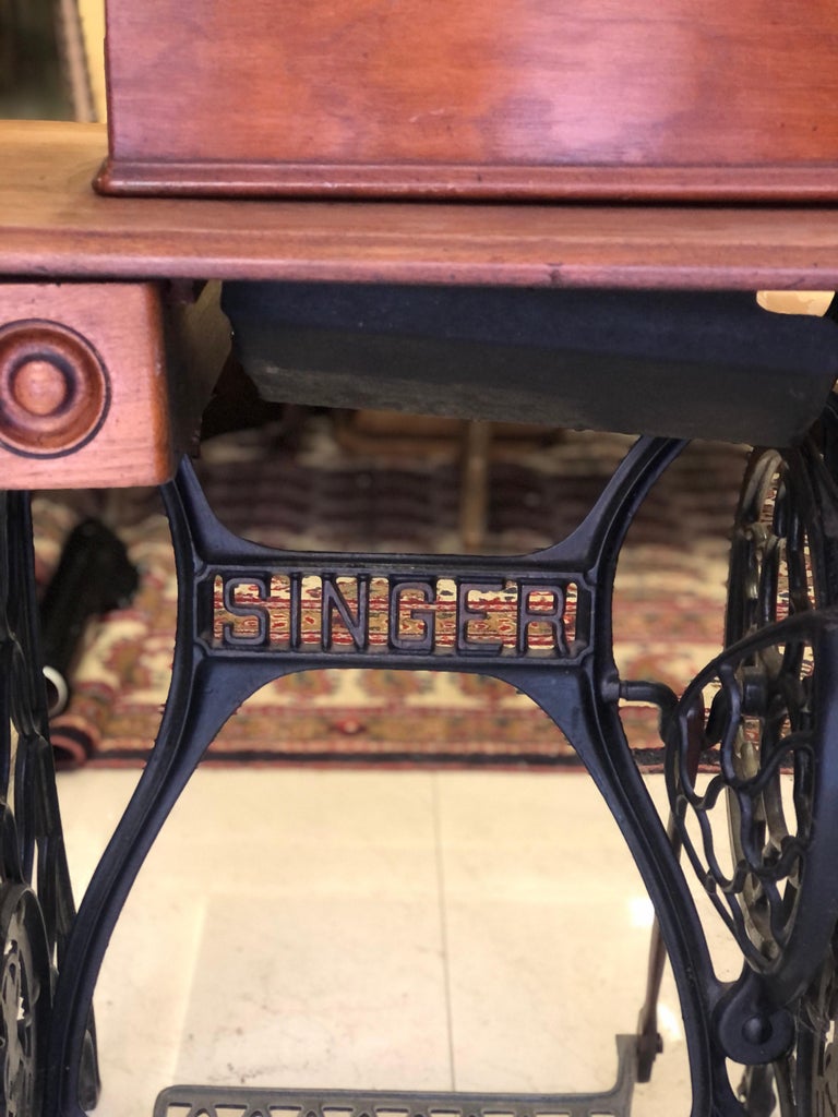 Vintage Singer Sewing Machine on Original Cast Iron Base For Sale at ...