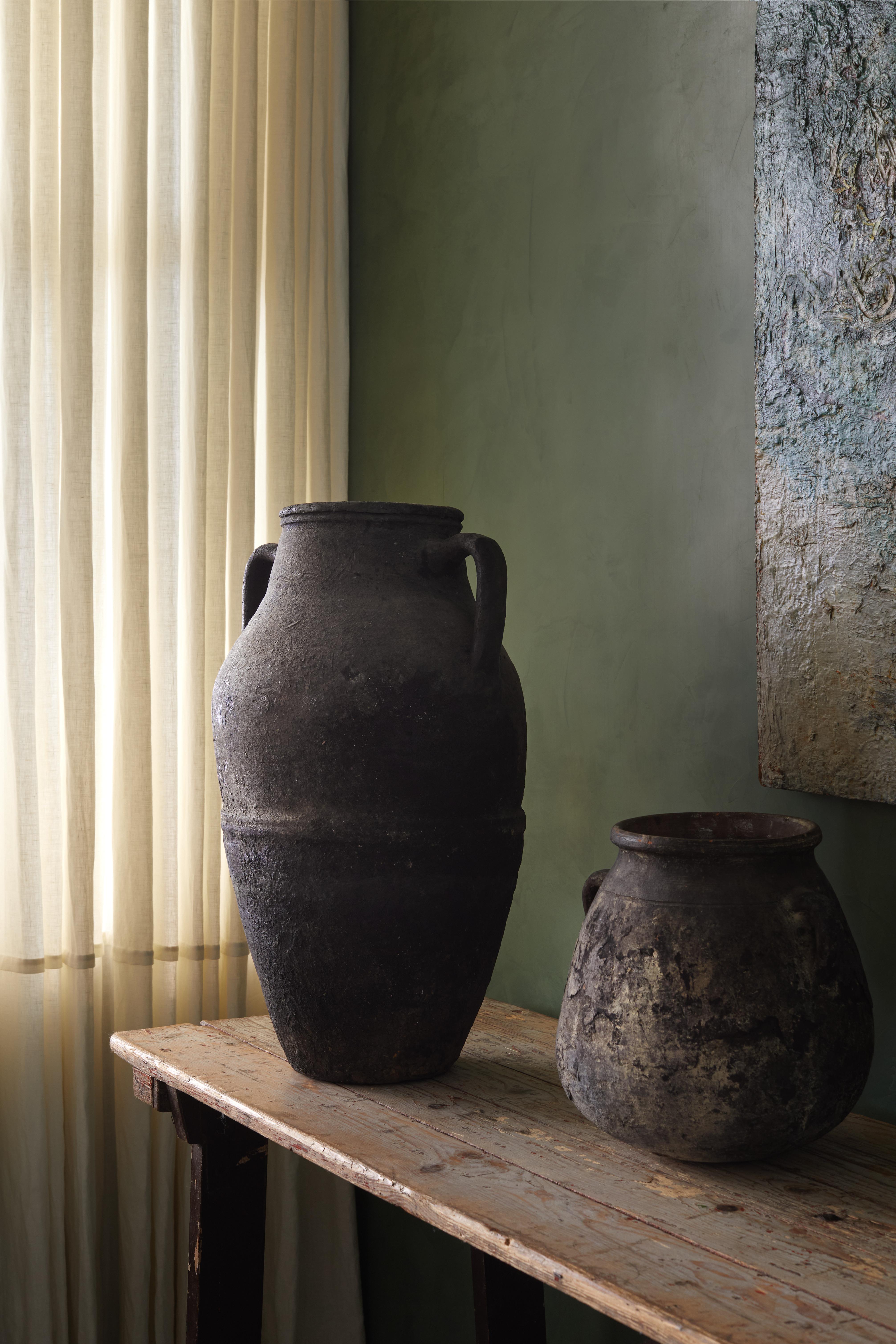 Vintage Small Black Olive Pot For Sale at 1stDibs