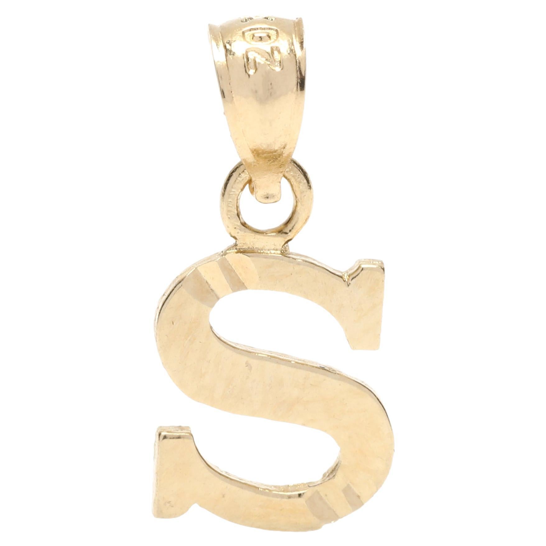 Vintage Small Gold S Initial Charm, 14k Yellow Gold, Simple For Sale at ...