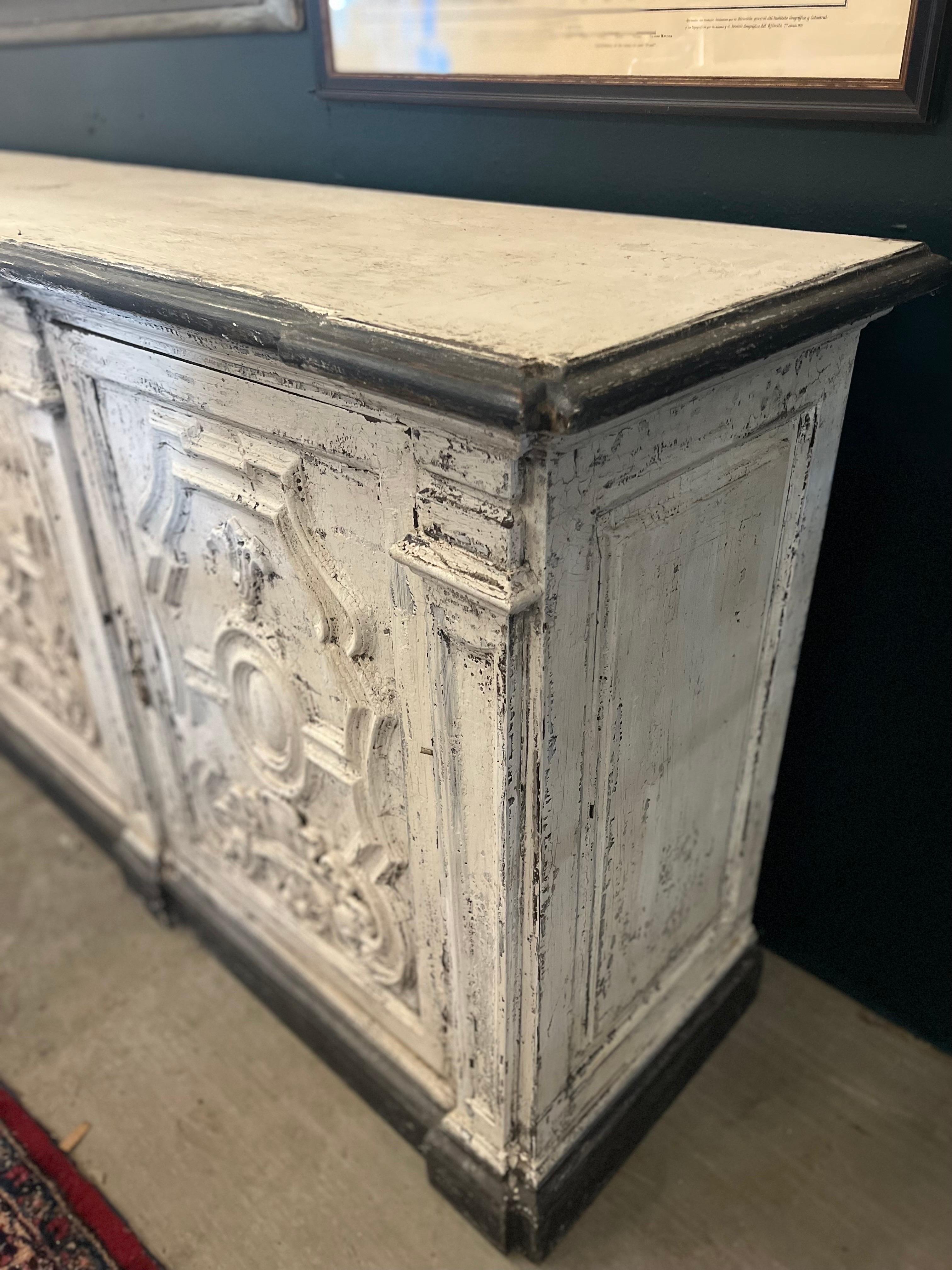 Vintage Spanish Distressed Buffet Sideboard For Sale at 1stDibs