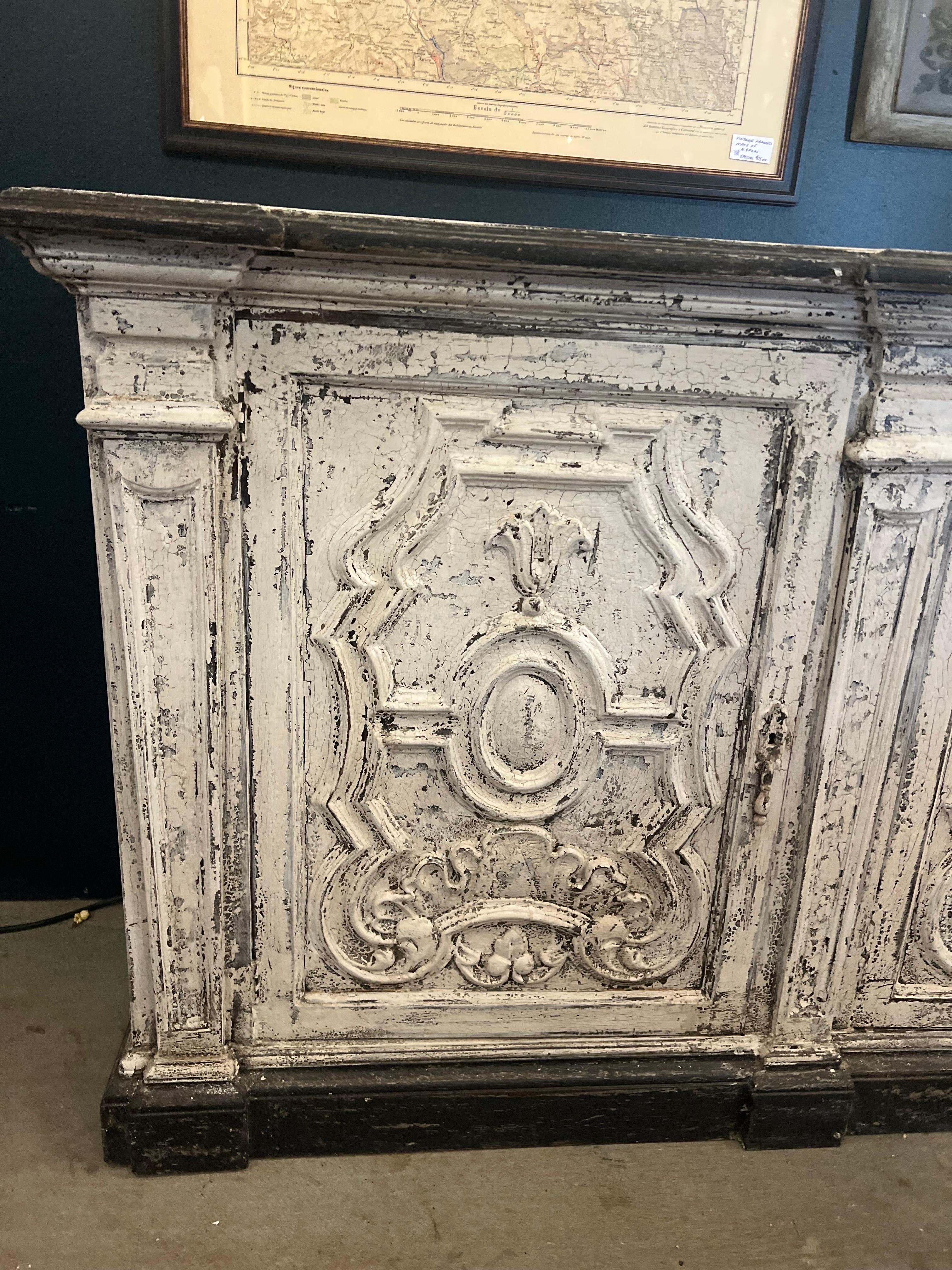 Vintage Spanish Distressed Buffet Sideboard For Sale at 1stDibs