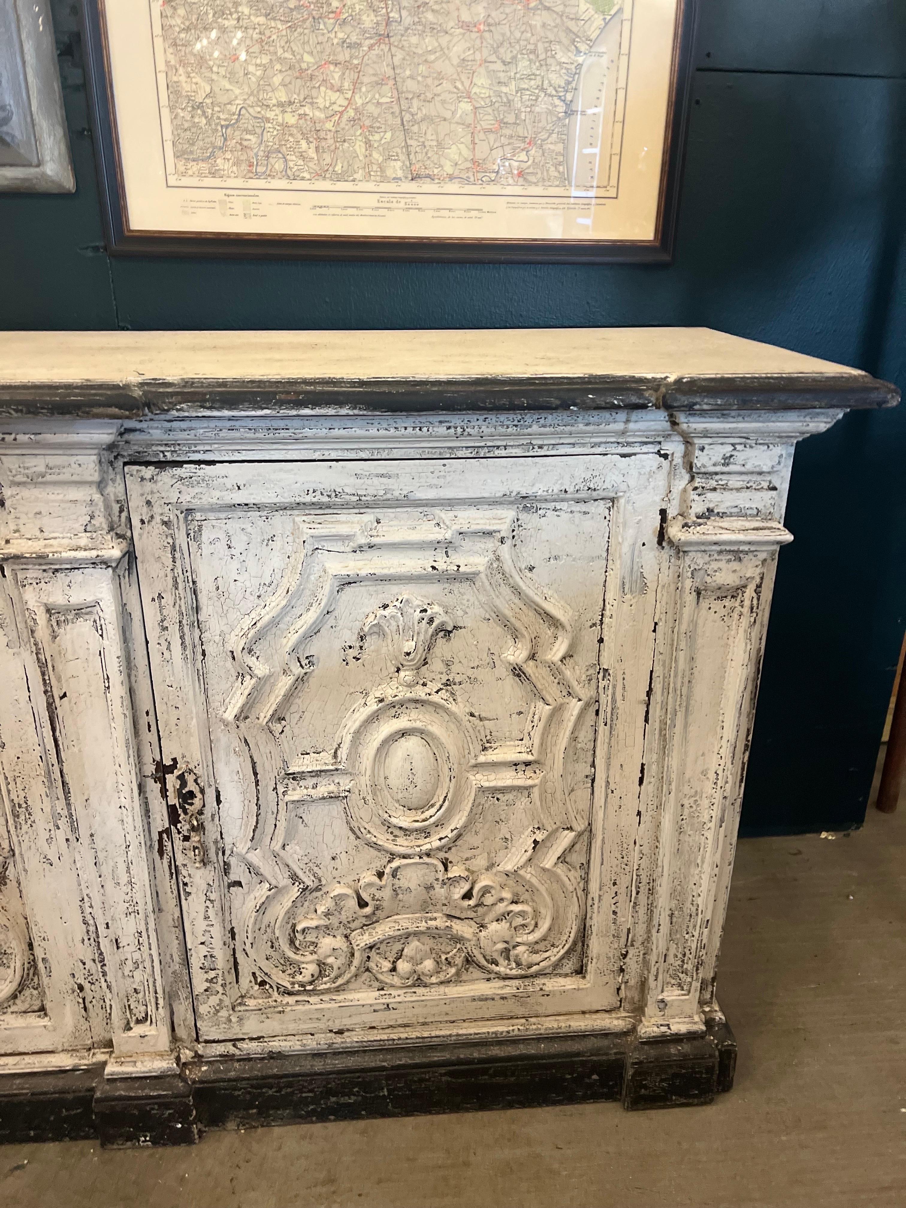 Vintage Spanish Distressed Buffet Sideboard For Sale at 1stDibs