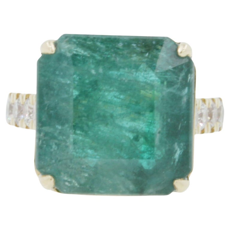 Vintage Square Emerald Ring For Sale at 1stDibs