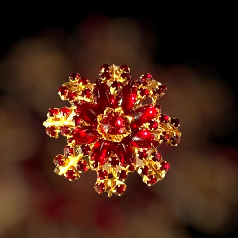 Vintage ST JOHN Sewing Brooch For Sale at 1stDibs