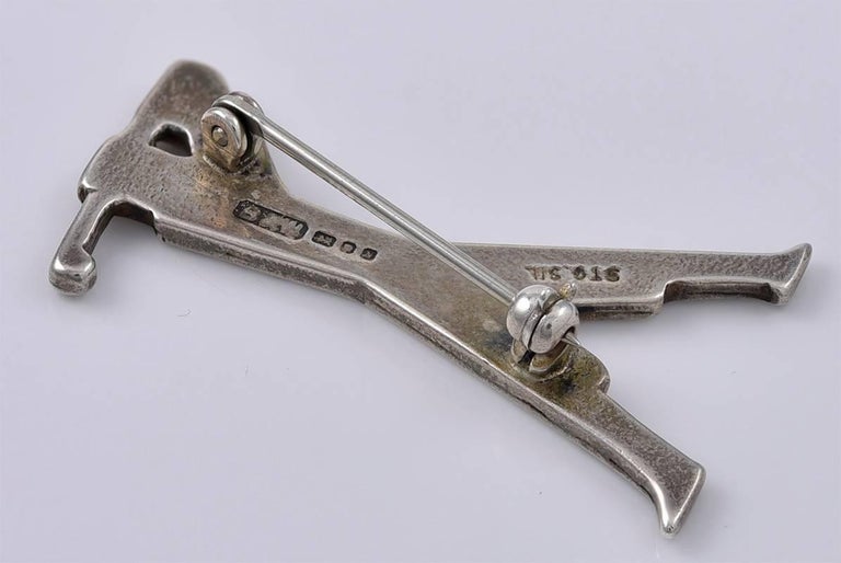 Vintage Sterling Silver and Enamel Golf Pin For Sale at 1stDibs