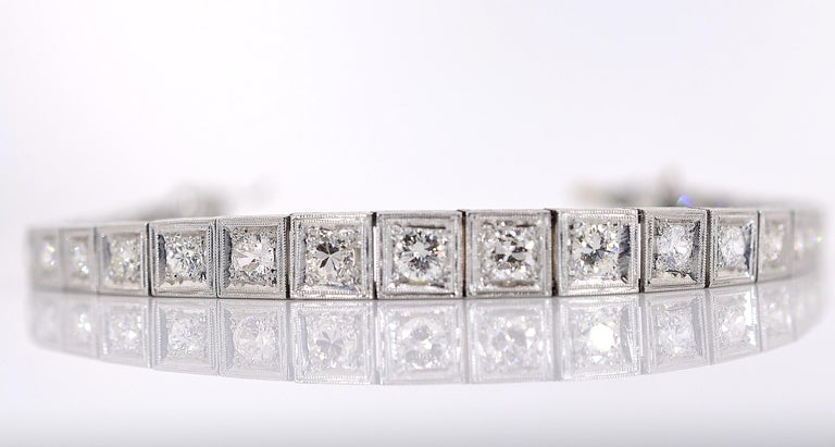Vintage Straight Line Diamond Bracelet For Sale at 1stDibs