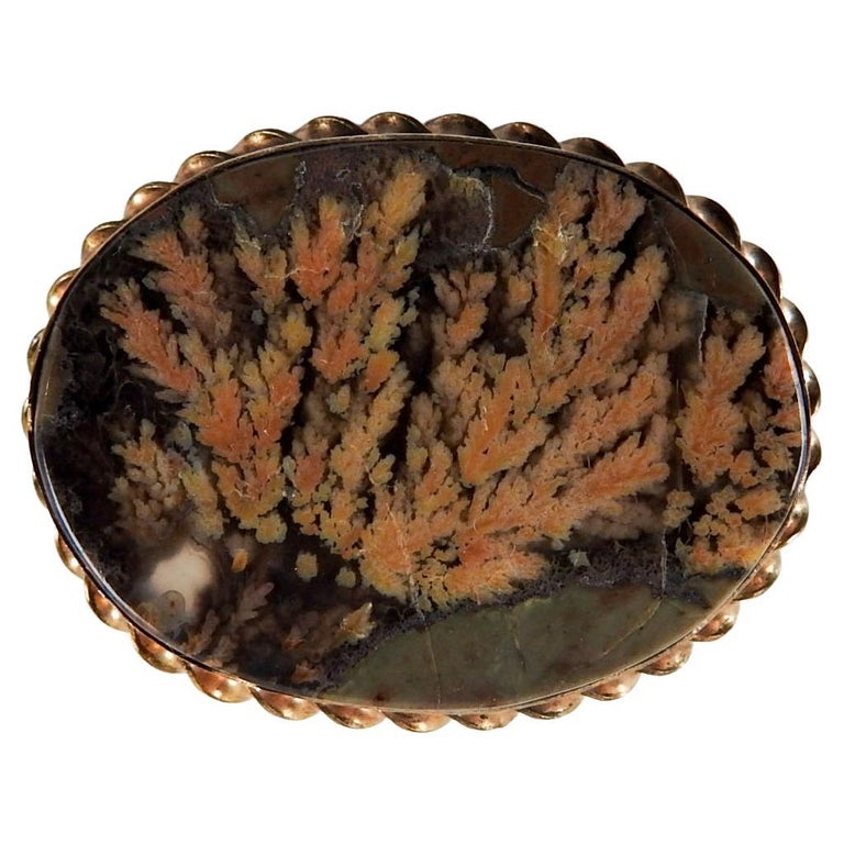 Vintage Studio Made Agate and Gold Oval Brooch For Sale at 1stDibs
