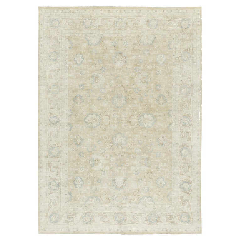 Vintage Style Farahan Design Rug Rapture Collection For Sale at 1stDibs