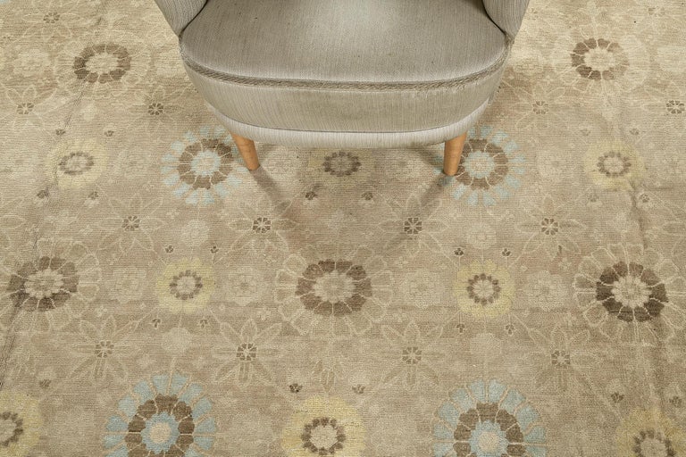 Vintage Style Rug Rapture Collection D5247 For Sale at 1stDibs