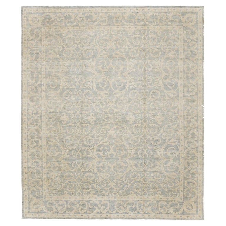 Vintage Style Vintage Collection Tabriz Design Rug For Sale at 1stDibs