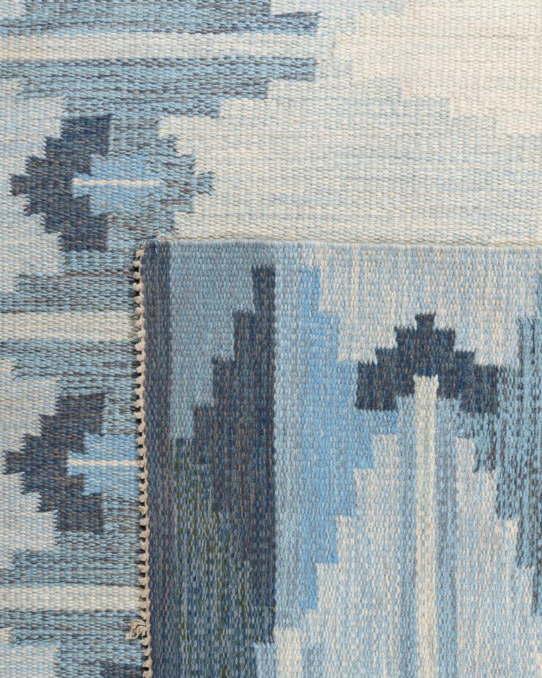 Vintage Swedish Scandinavian Area Rug 4'6x6'10 For Sale at 1stDibs