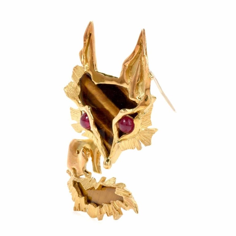 Vintage Swiss Gubelin Textured 18 Karat Gold Tiger-Eye Ruby Fox Pin ...