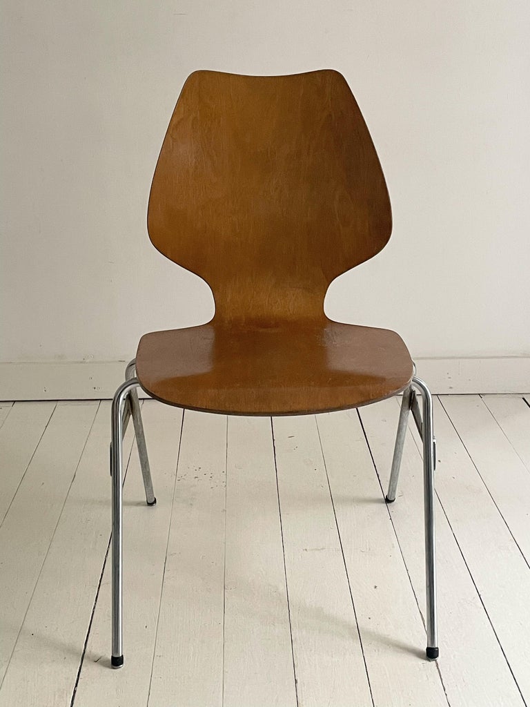 Vintage Swiss Industrial Design Plywood Stacking Chair by Horgen Glarus ...