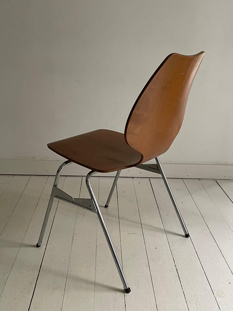 Vintage Swiss Industrial Design Plywood Stacking Chair by Horgen Glarus ...