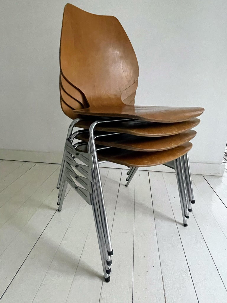 Vintage Swiss Industrial Design Plywood Stacking Chair by Horgen Glarus ...