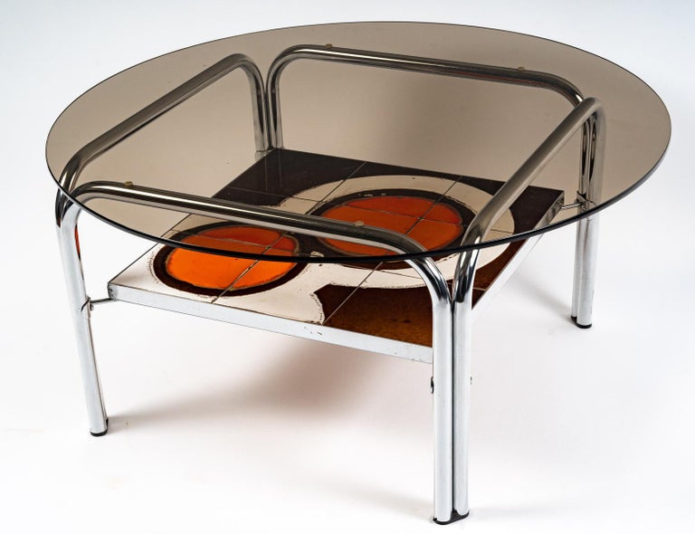 Vintage table, 1970, SPACE AGE DESIGN For Sale at 1stDibs