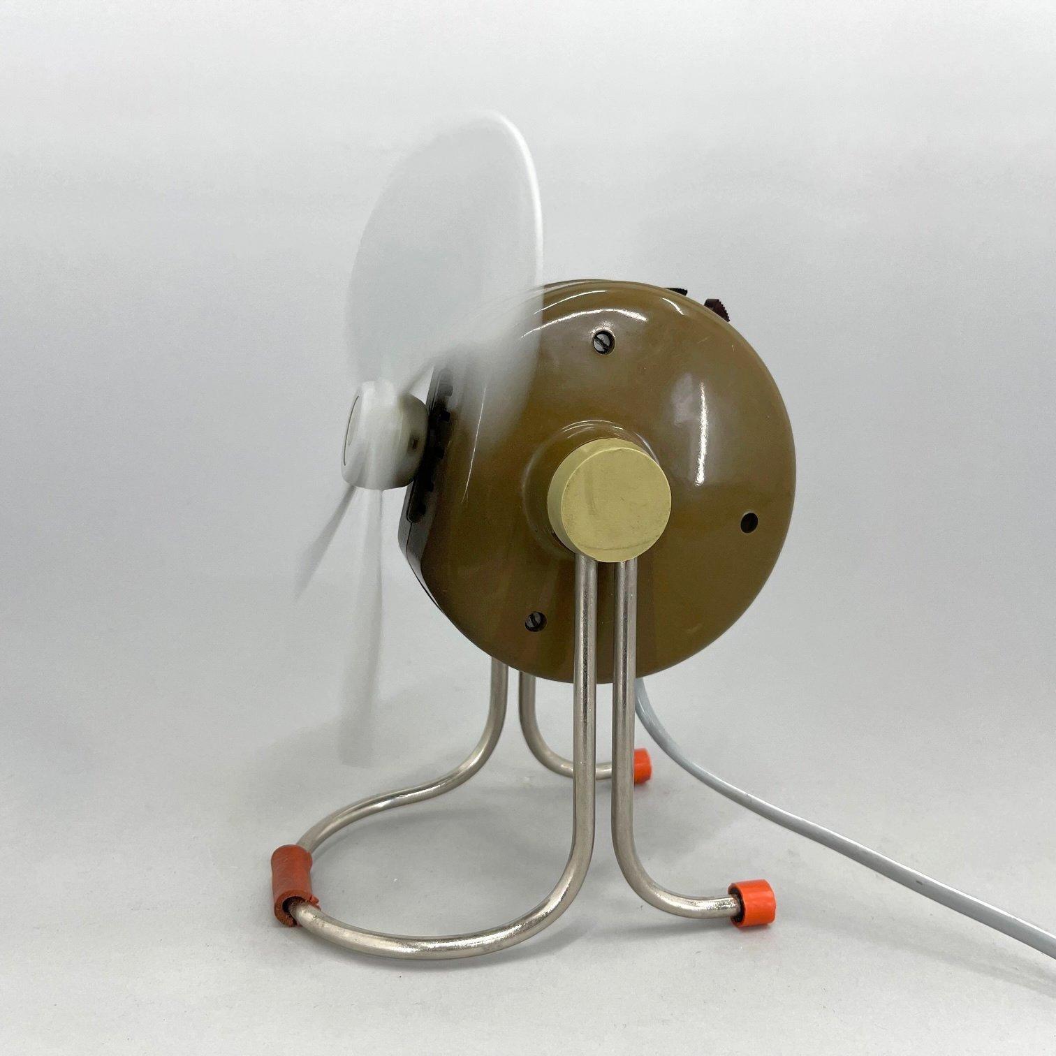 Vintage Table Fan, 1970's For Sale at 1stDibs