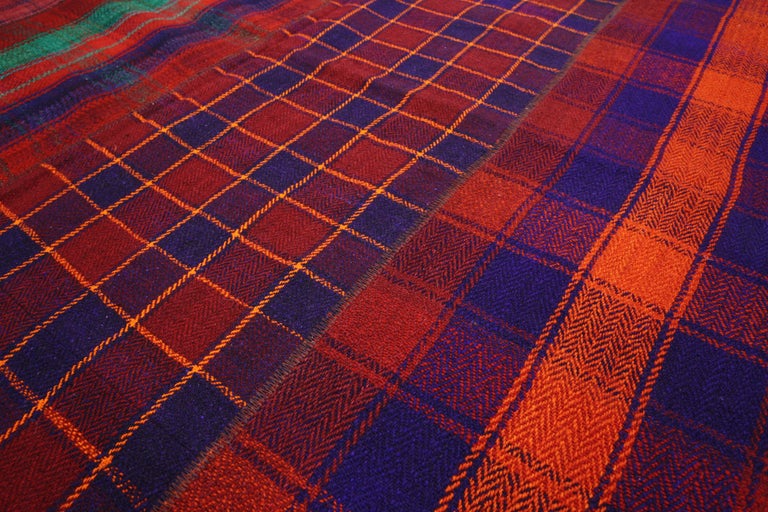 Vintage Tartan Plaid Area Rug with Luxury Lodge Style and Modern Rustic ...