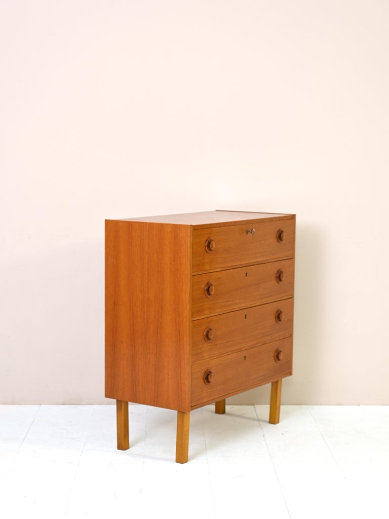 Vintage Teak Chest of Drawers For Sale at 1stDibs
