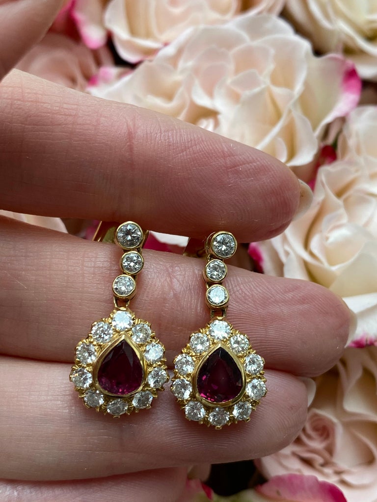 Vintage Teardrop Ruby and Diamond Earrings For Sale at 1stDibs