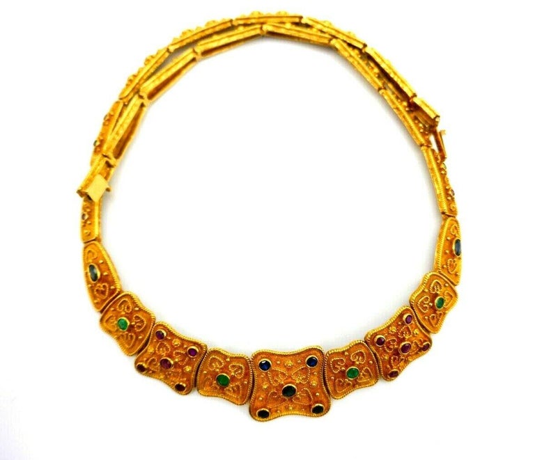 Vintage Textured Yellow Gold Gemstones Collar Necklace For Sale at 1stDibs
