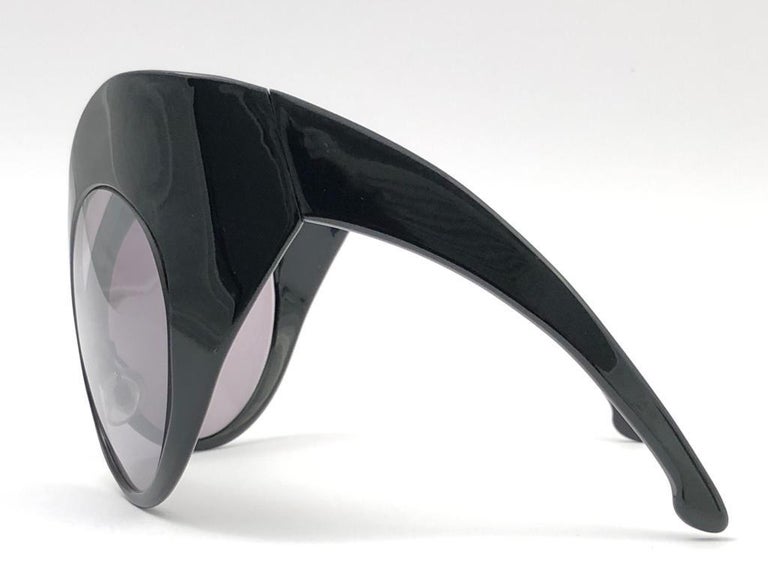 Vintage Thierry Mugler " GUEPE " Bug Eye Spring / Summer 1997 France ...