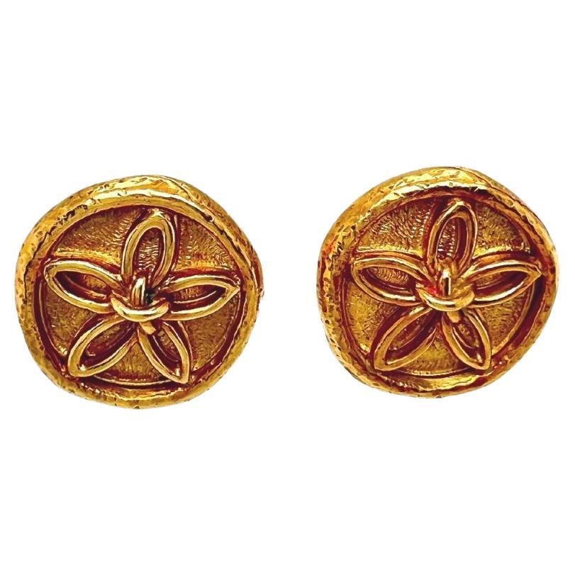 Vintage Tiffany and Co. Schlumberger 18 Karat Yellow Gold Sand Dollar ...