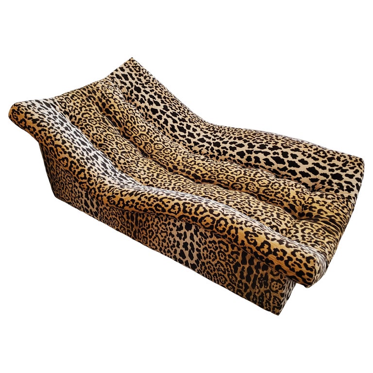 Vintage Tufted Leopard Chaise Lounge For Sale at 1stDibs