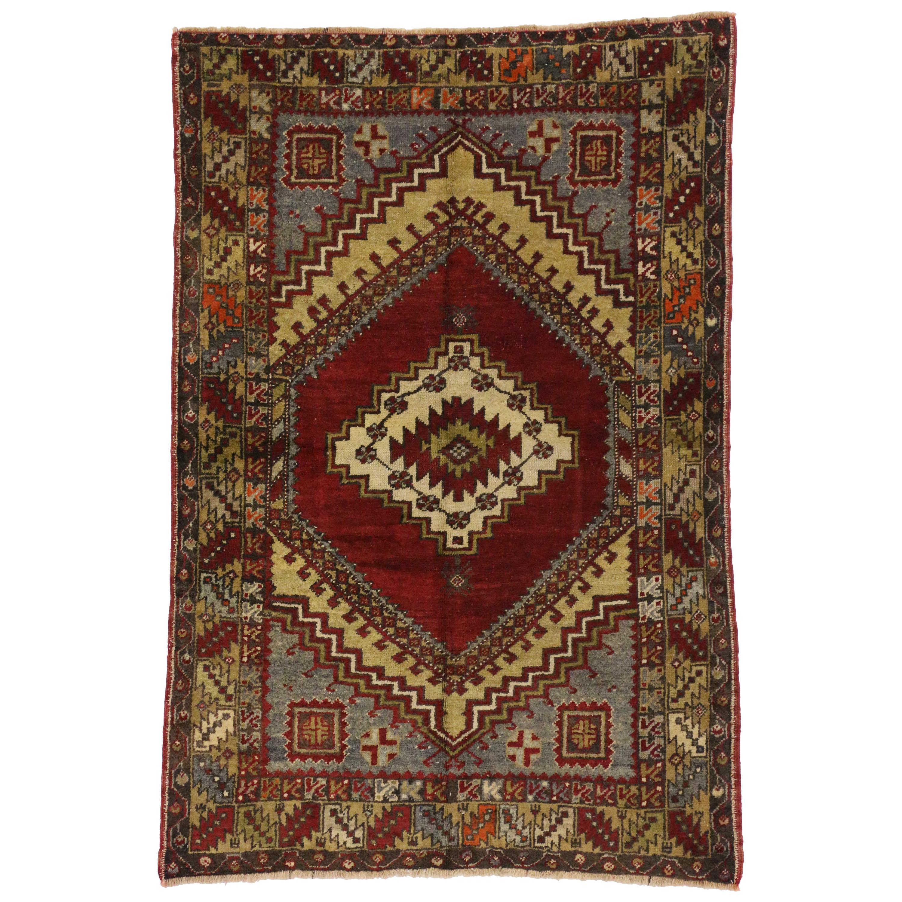 Vintage Turkish Oushak Accent Rug, Entry or Foyer Rug For Sale at 1stDibs